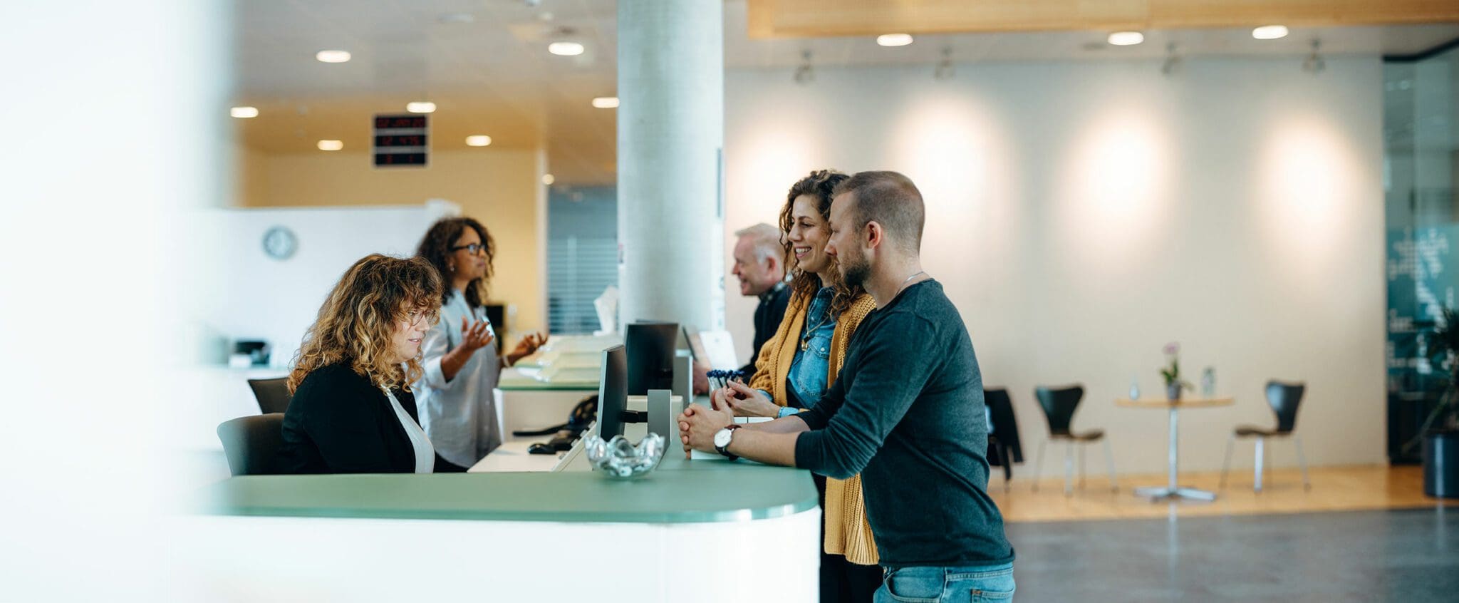 7 key features of a visitor management system | Essential